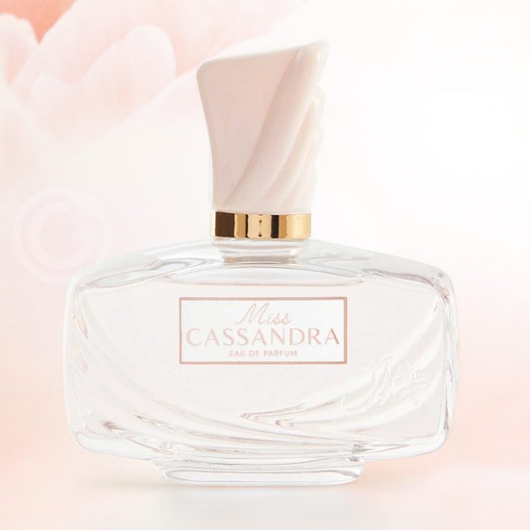 Miss Cassandra Jeanne Arthes Eau de Parfum Feminino - GiraOfertas
